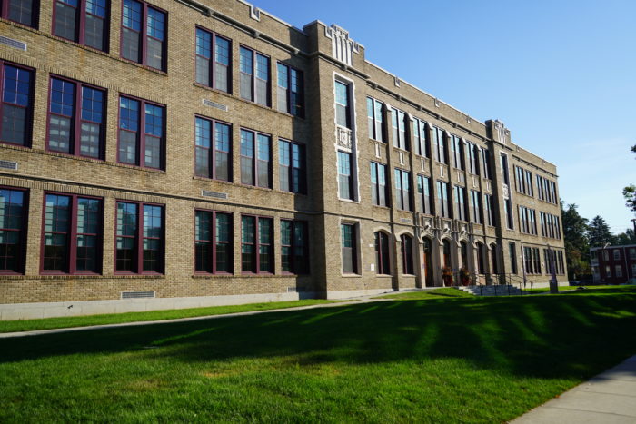 Refugee Center (RC) - IU13
